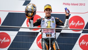 Marc Marquez and his awesome gold ant championship winning helmet ...