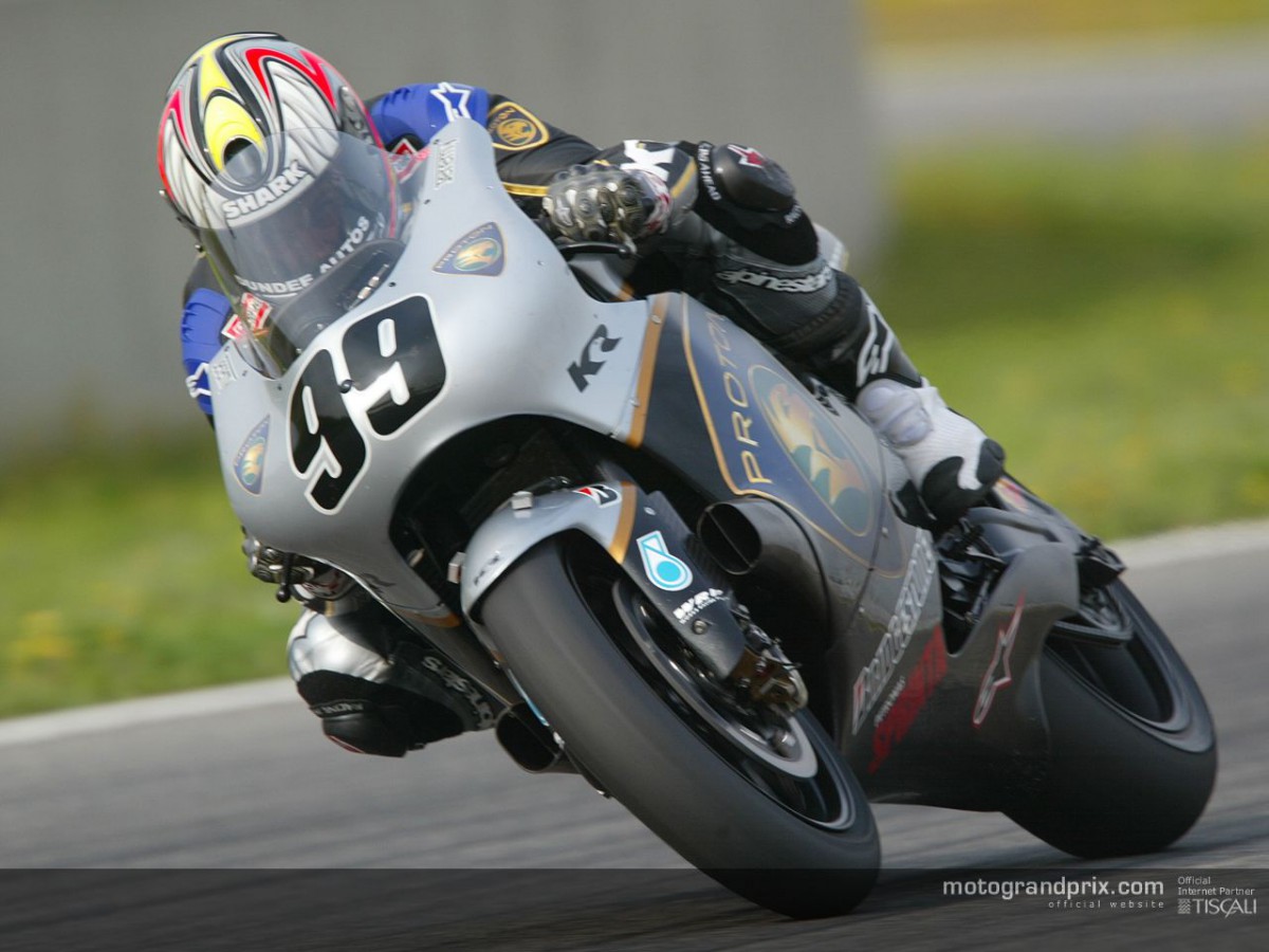 Proton Team KR complete chassis and tyre tests in Almeria | MotoGP™