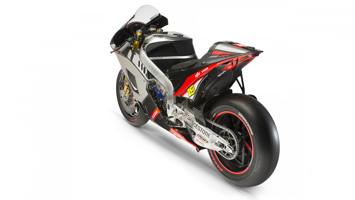 Aprilia marks return to MotoGP™ with factory team launch | MotoGP™